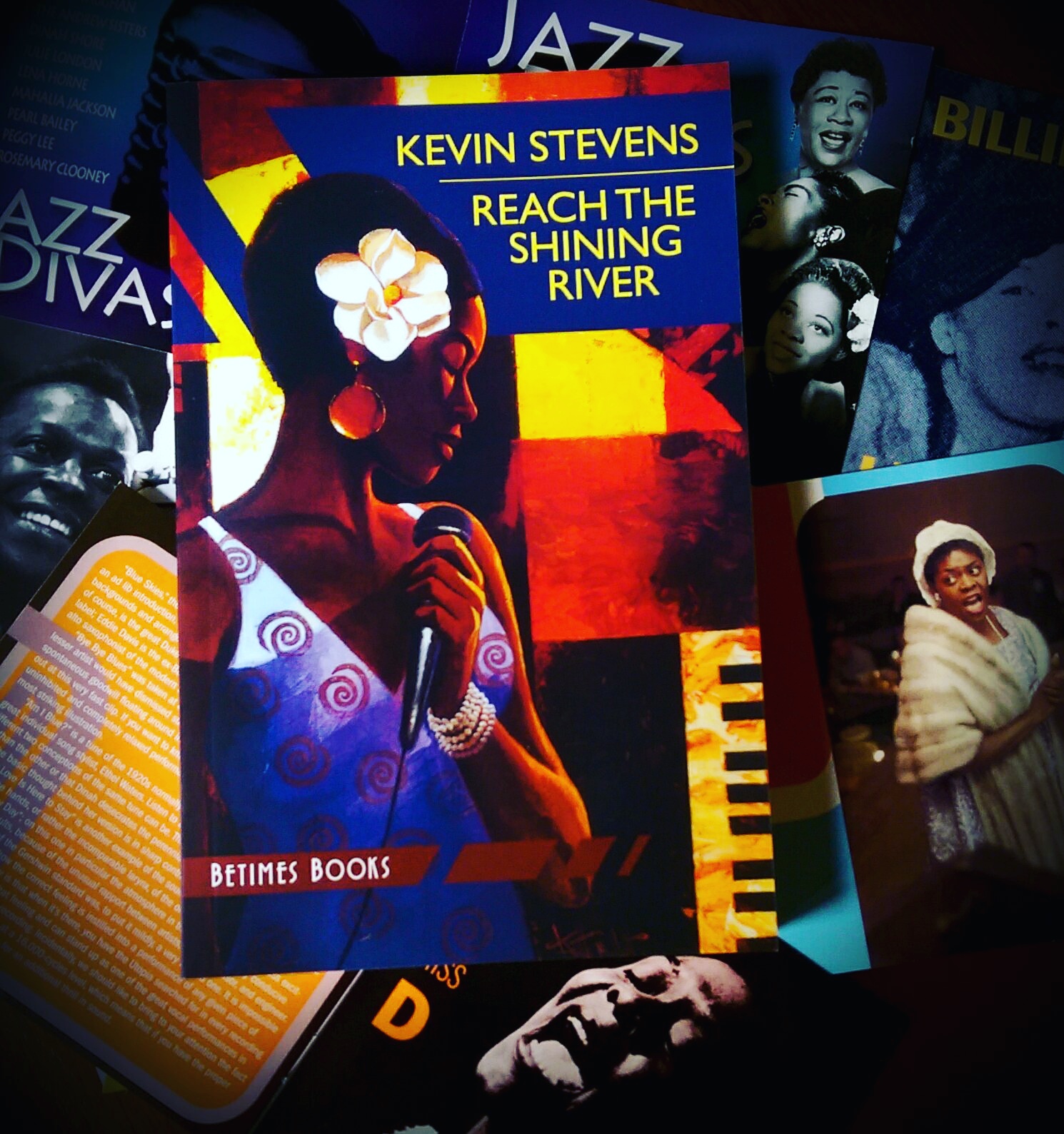 A review of REACH THE SHINING RIVER by the winner of our Christmas ...